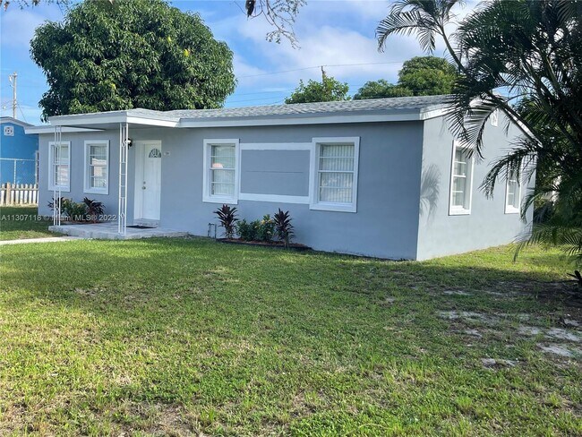 15941 NW 18th Ct, Opa-locka, FL 33054 - House Rental in Opa-locka, FL ...