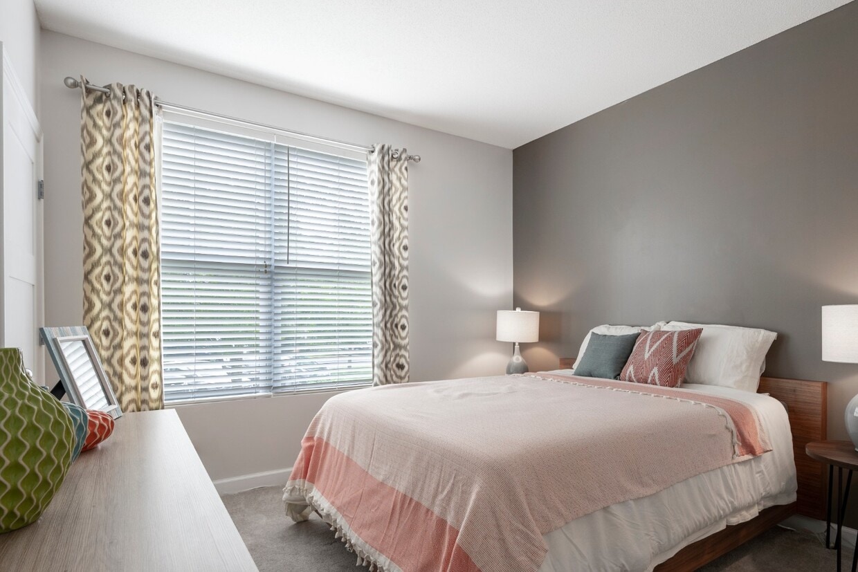 Reading Commons - 7 Archstone Cir Reading, MA 01867 | Apartments.com