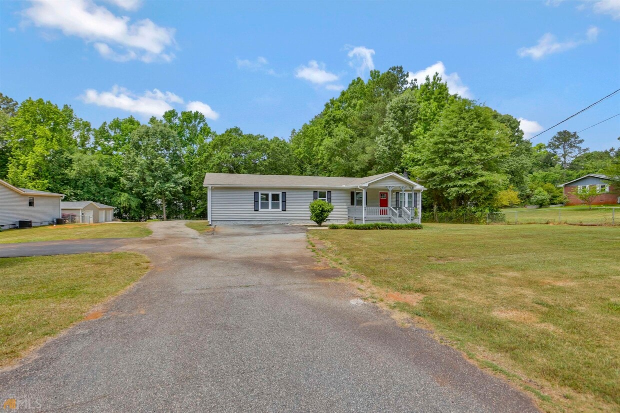 100 Highland Dr, Stockbridge, GA 30281 - House Rental in Stockbridge ...