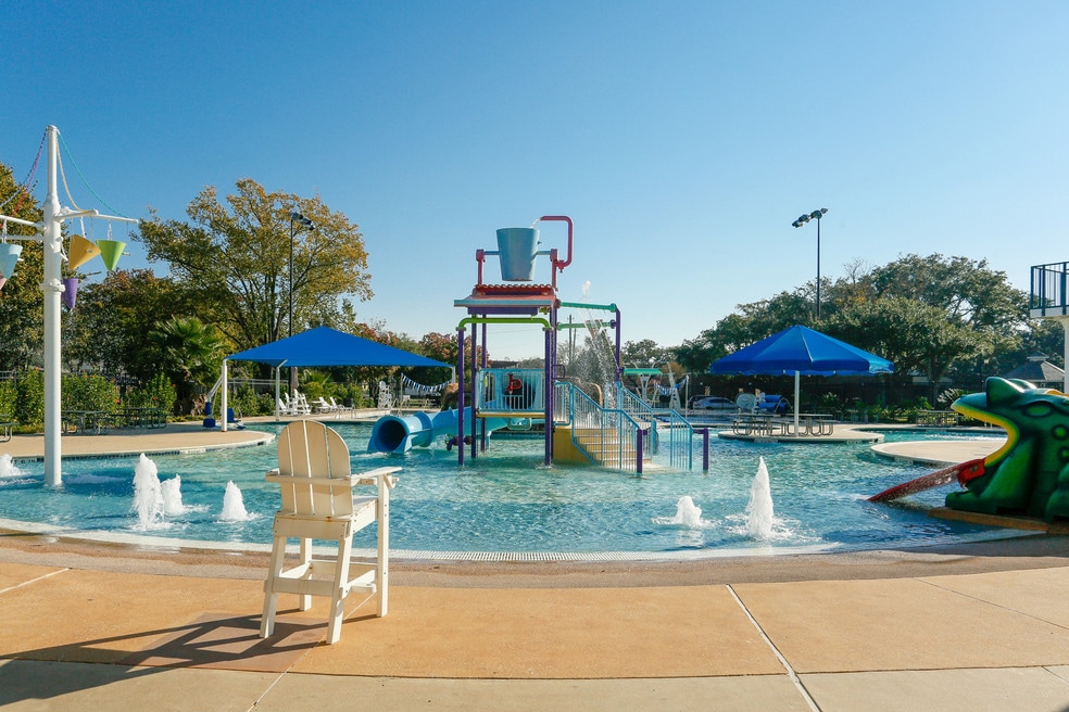 Moving to Bellaire TX? Learn about renting in Bellaire | Apartments.com