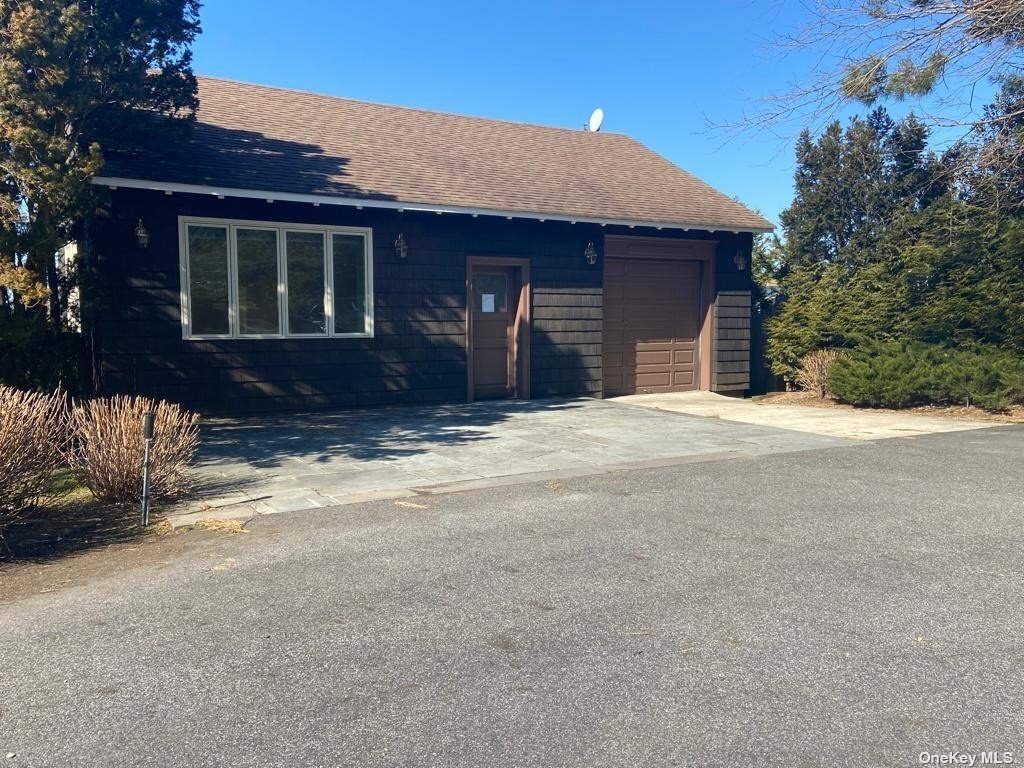 90 Bannister Ln, Lawrence, NY 11559 - House Rental in Lawrence, NY ...