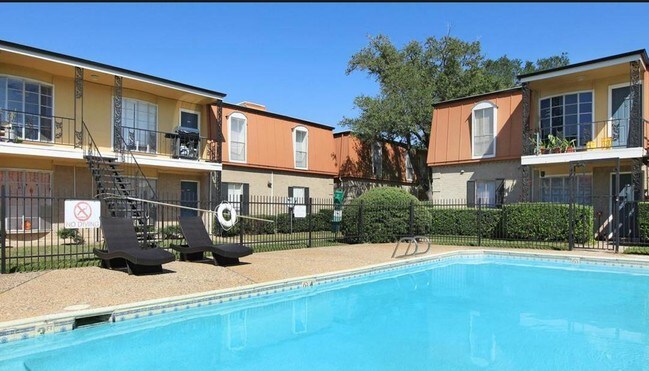 Providence at Baytown Rentals - Baytown, TX | Apartments.com
