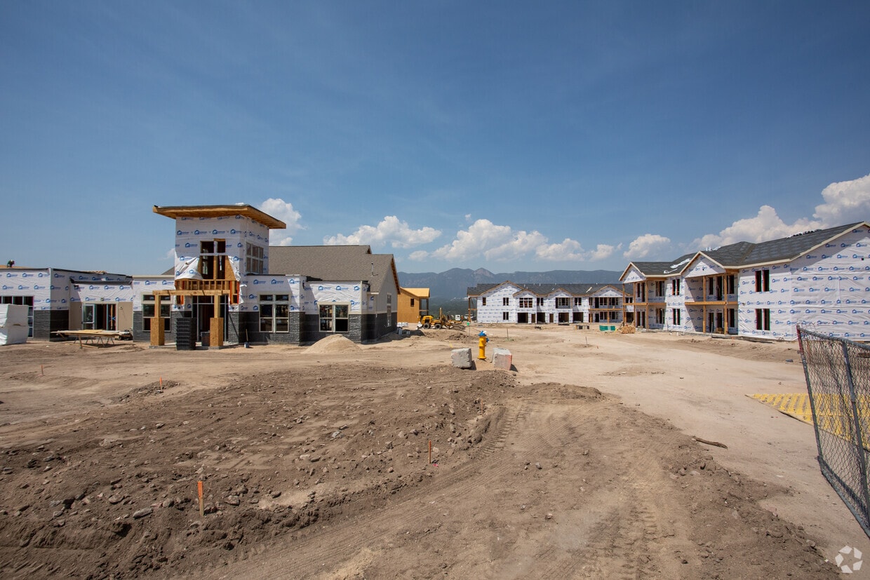 Springs at Northgate Apartments - SW Corner Northgate & Bass Pro ...