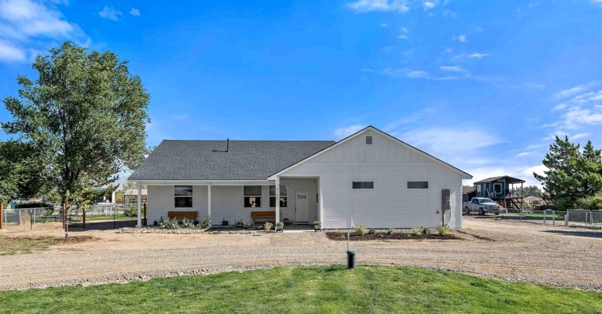 4280 NE Alexander Way, Mountain Home, ID 83647 - House Rental in ...