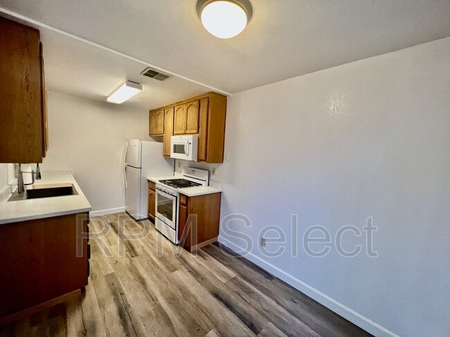 1801 Marshall Rd Unit Apt 411, Vacaville, CA 95687 - Condo for Rent in ...