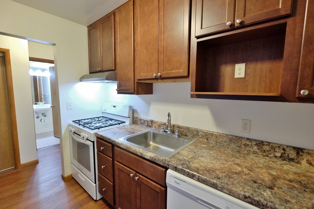 Quarry Place Apartments - Minneapolis, MN | Apartments.com