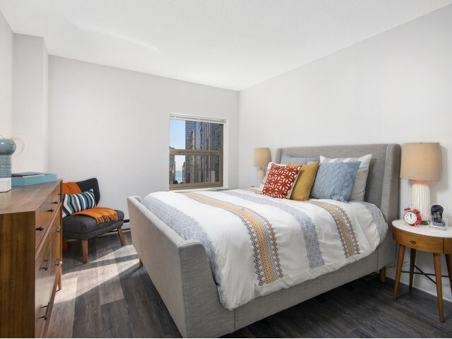 Chestnut Place - Apartments in Chicago, IL | Apartments.com