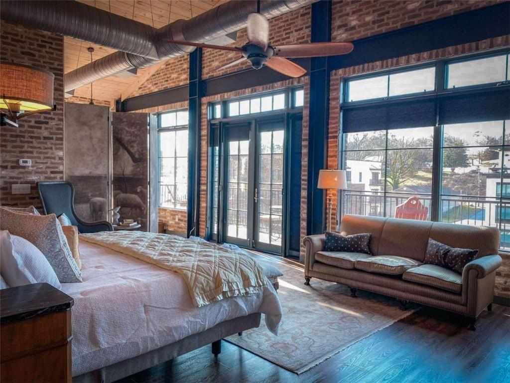 550 E Main St Unit 300 E, Blue Ridge, GA 30513 - Room for Rent in Blue ...