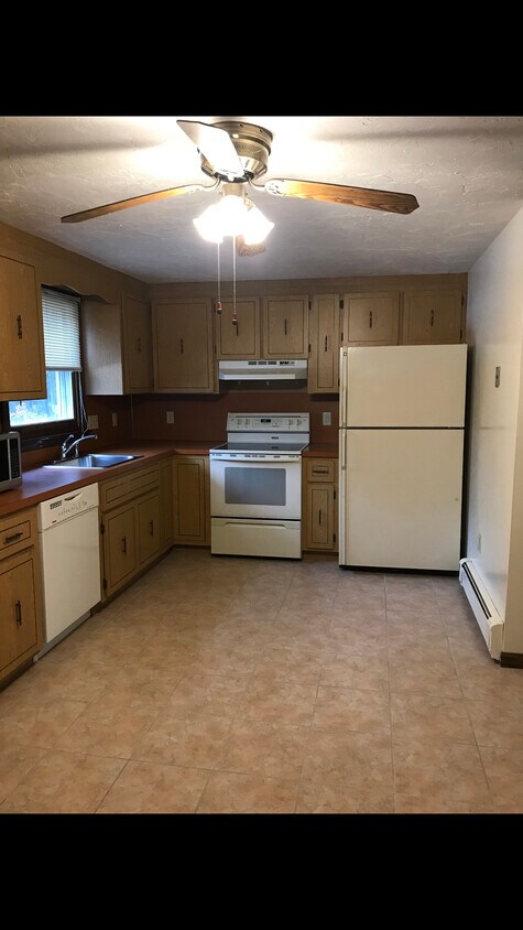 12 Glover Dr, Revere, MA 02151 - 12 Glover Dr Revere, MA 02151 ...