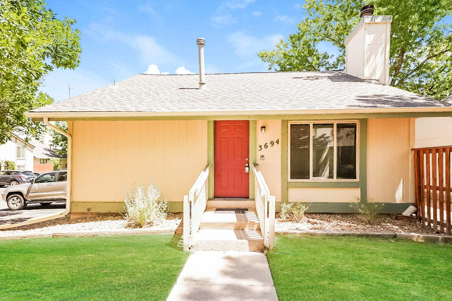 3694 S Danube Cir, Aurora, CO 80013 | Apartments.com