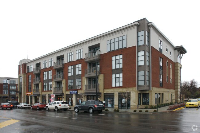 Centercourt Condominiums - Apartments in Lexington, KY | Apartments.com