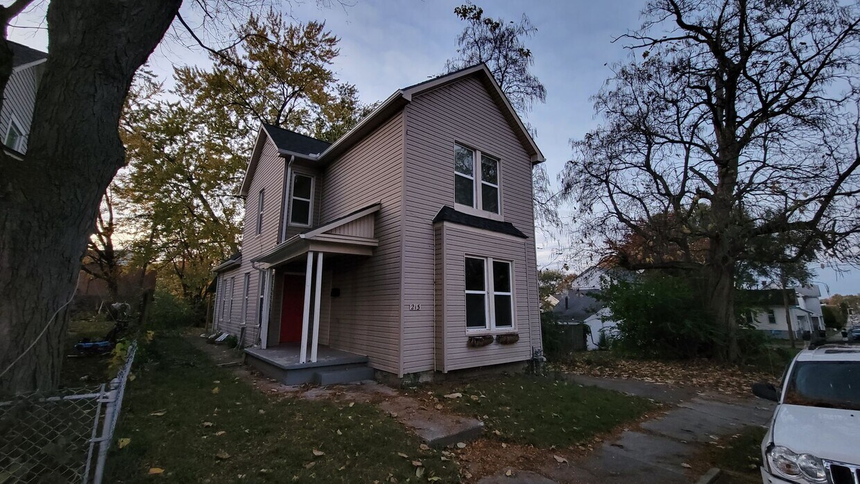 213 Dover St, Dayton, OH 45410 - House Rental in Dayton, OH ...