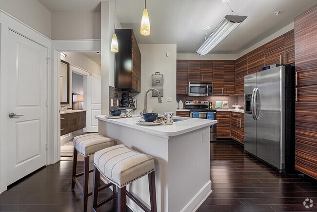 The Dominion Apartments for Rent with Hardwood Floors - San Antonio, TX ...