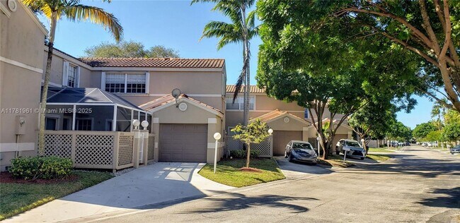 Embassy Lakes Ventana Apartments for Rent with Parking - Hollywood, FL ...