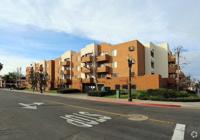 Cheap Lacy Apartments for Rent - Santa Ana, CA - Updated Today ...