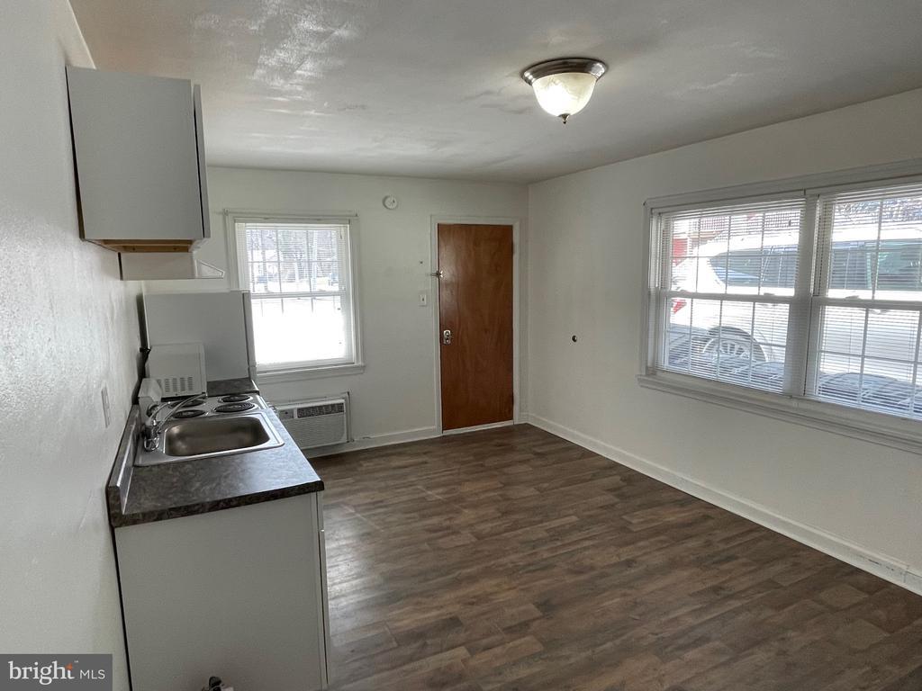 268 Wilkes St Unit 14, Berkeley Springs, WV 25411 - Room for Rent in ...