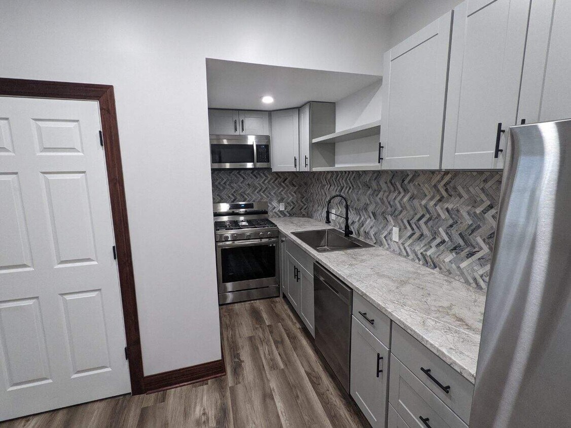 425 Crescent Ave Unit 2, Buffalo, NY 14214 - 425 Crescent Ave Buffalo ...