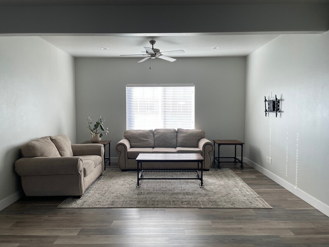 865 S Aspen Wy, Provo, UT 84606 - Townhome Rentals in Provo UT ...