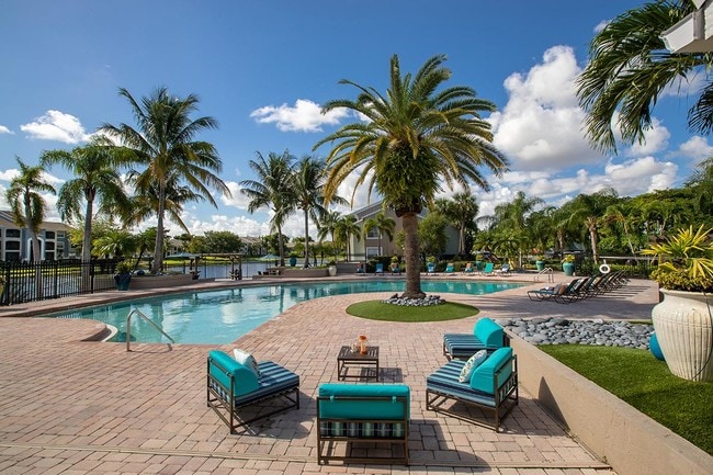 The View at Waters Edge Apartments - Lantana, FL | Apartments.com