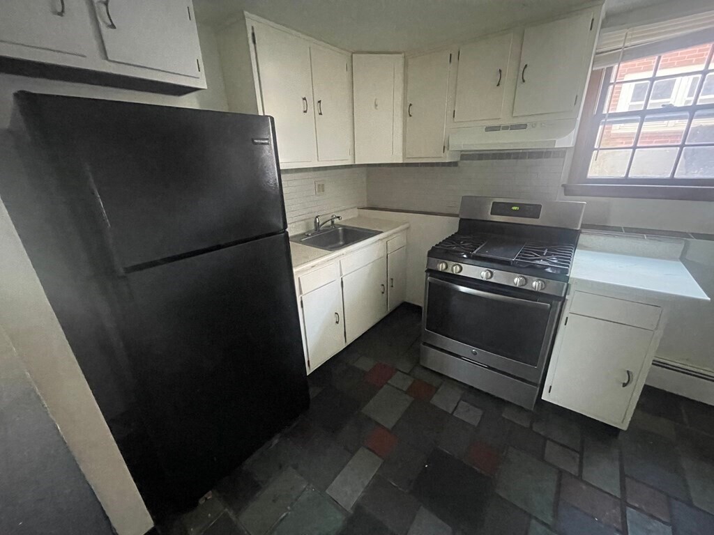 2 Maynard St Unit 2, Boston, MA 02131 - 2 Maynard St Boston, MA 02131 | Apartments.com