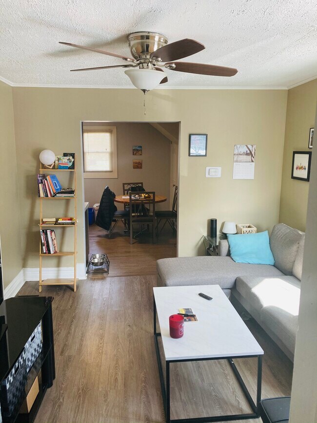 34 Hickory Street Unit Up, Rochester, NY 14620 - 34 Hickory Street ...