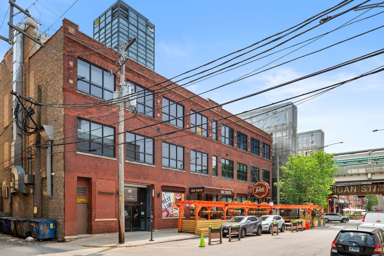 209 N Morgan St Unit 203, Chicago, IL 60607 - Condo for Rent in Chicago ...