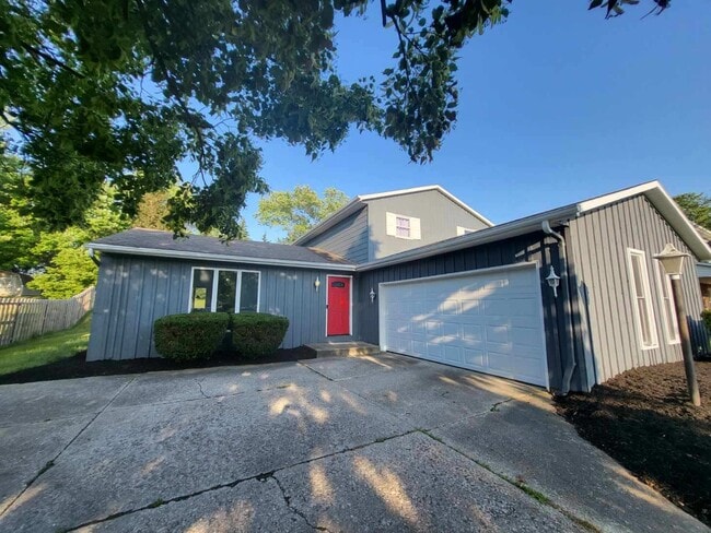 Colonial Park Apartments for Rent with Parking - Brunswick, OH ...