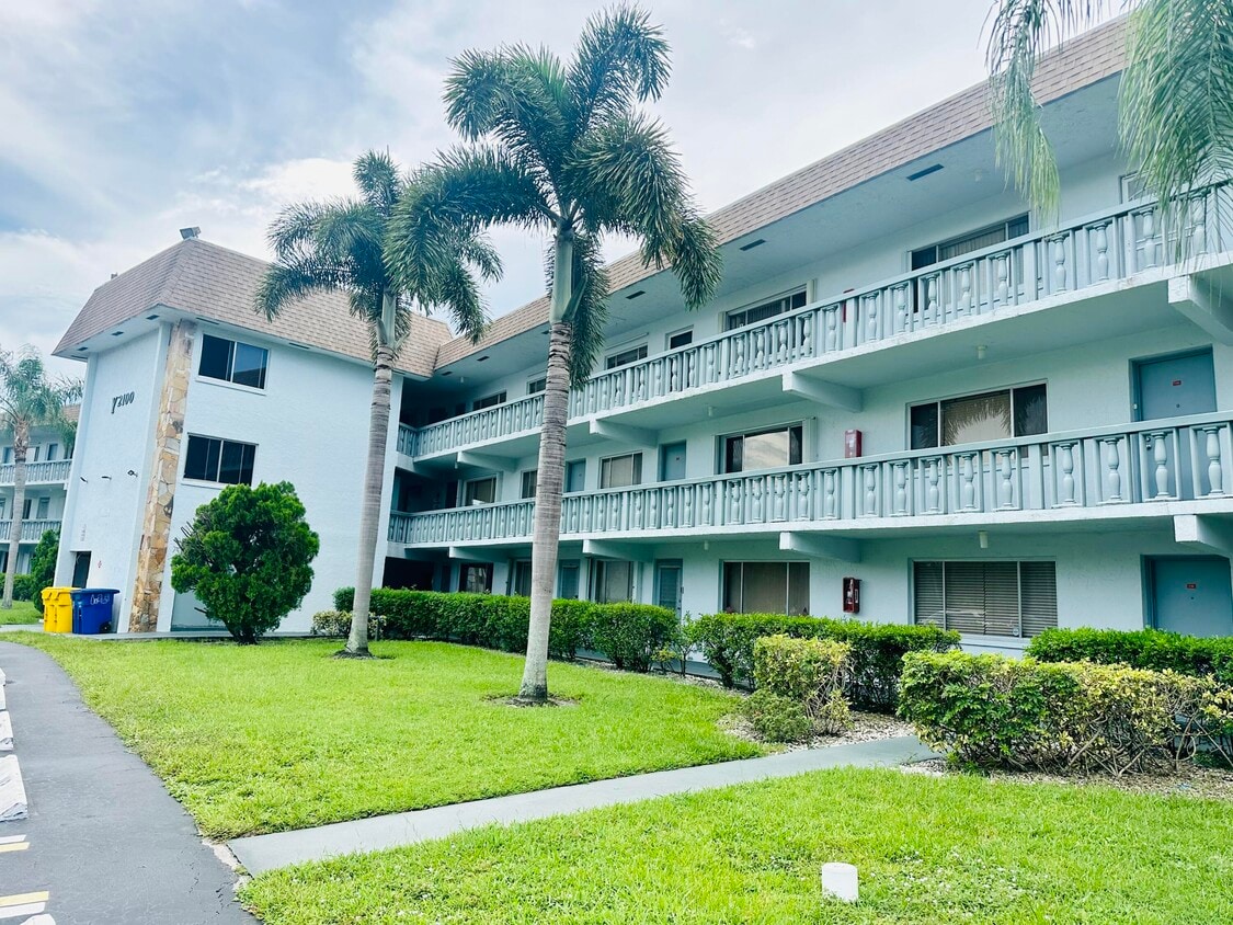 2100 Springdale Blvd Unit 211, Palm Springs, FL 33461 - Condo for Rent ...