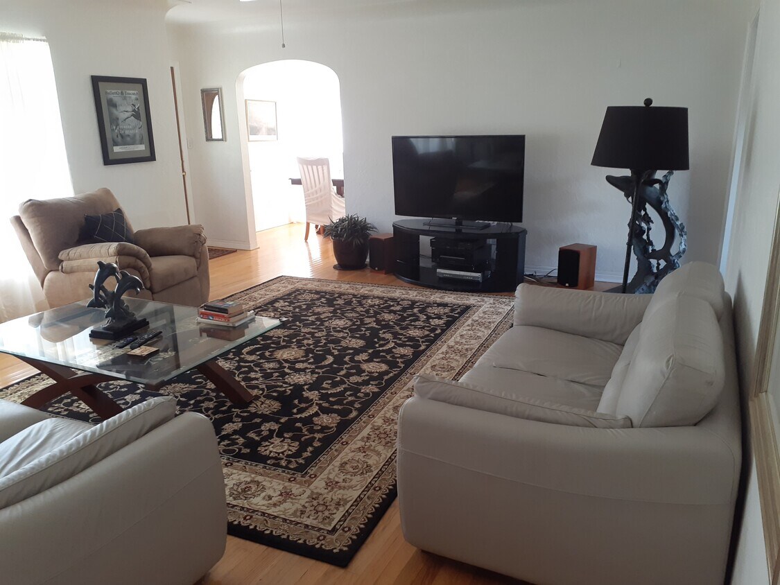 2601 52nd Way S, Gulfport, FL 33707 - House Rental in Gulfport, FL ...