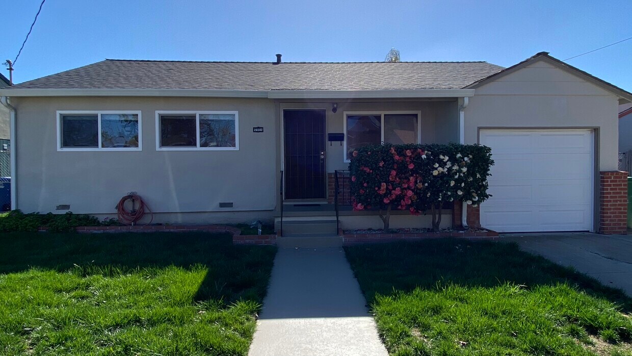26042 Regal Ave, Hayward, CA 94544 - House Rental in Hayward, CA ...