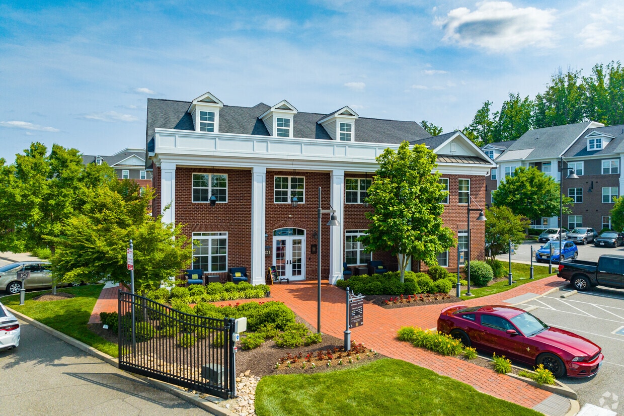 Marshall Springs at Gayton West - Apartments in Glen Allen, VA ...