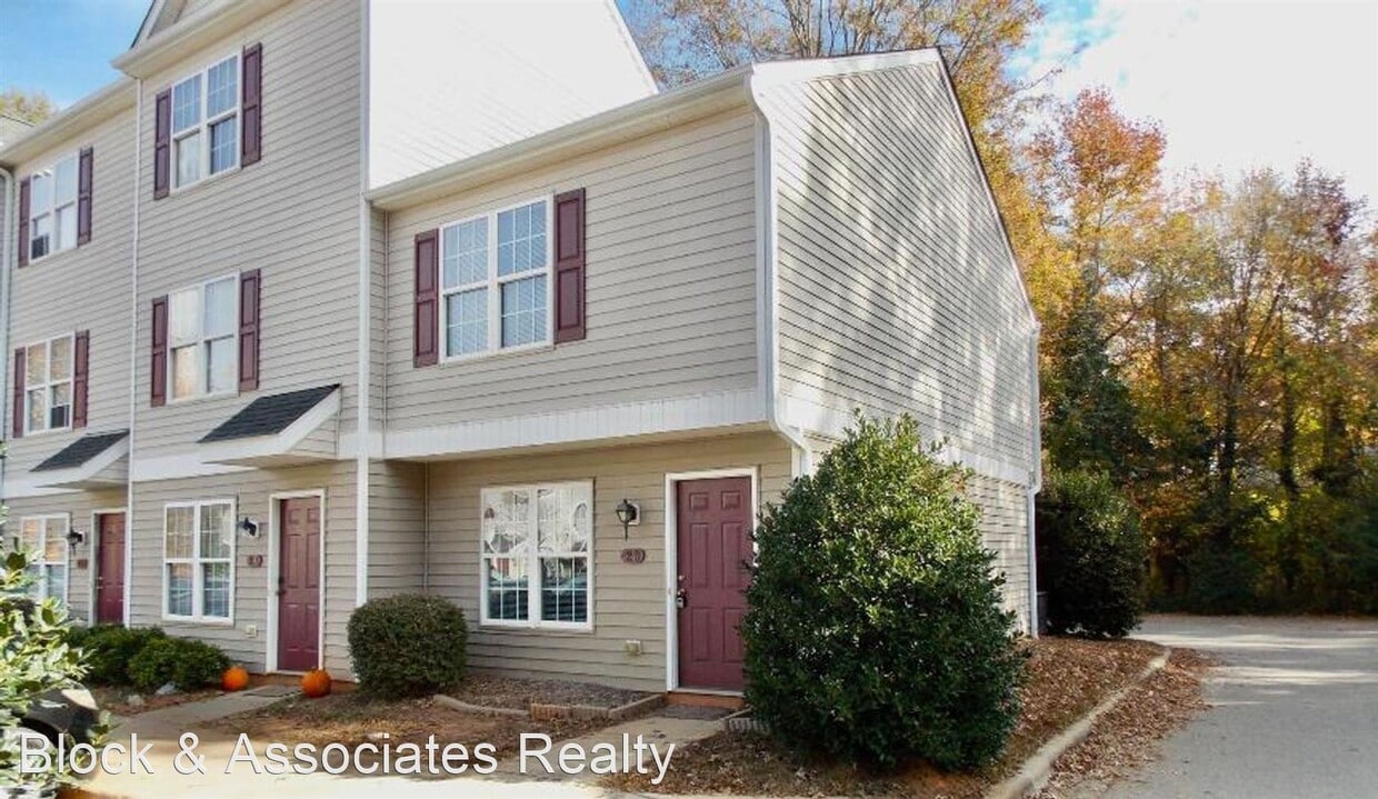 23 Red Ln, Raleigh, NC 27606 - House Rental in Raleigh, NC | Apartments.com