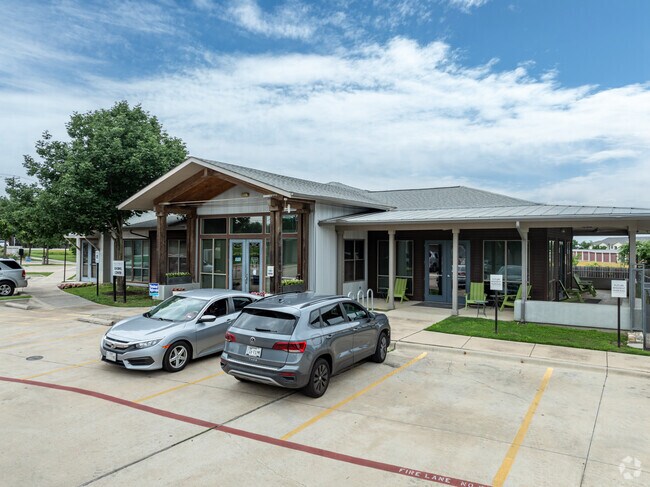 Waters at Willow Run - Apartments in Austin, TX | Apartments.com