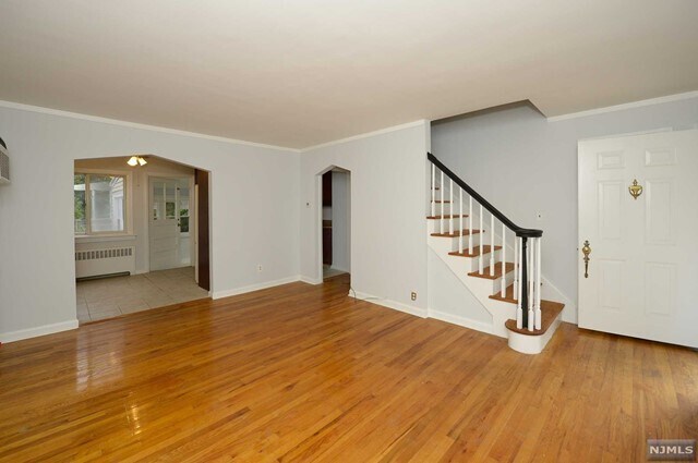 38-49-49 Vanore Dr, Fair Lawn, NJ 07410 - House Rental in Fair Lawn, NJ ...