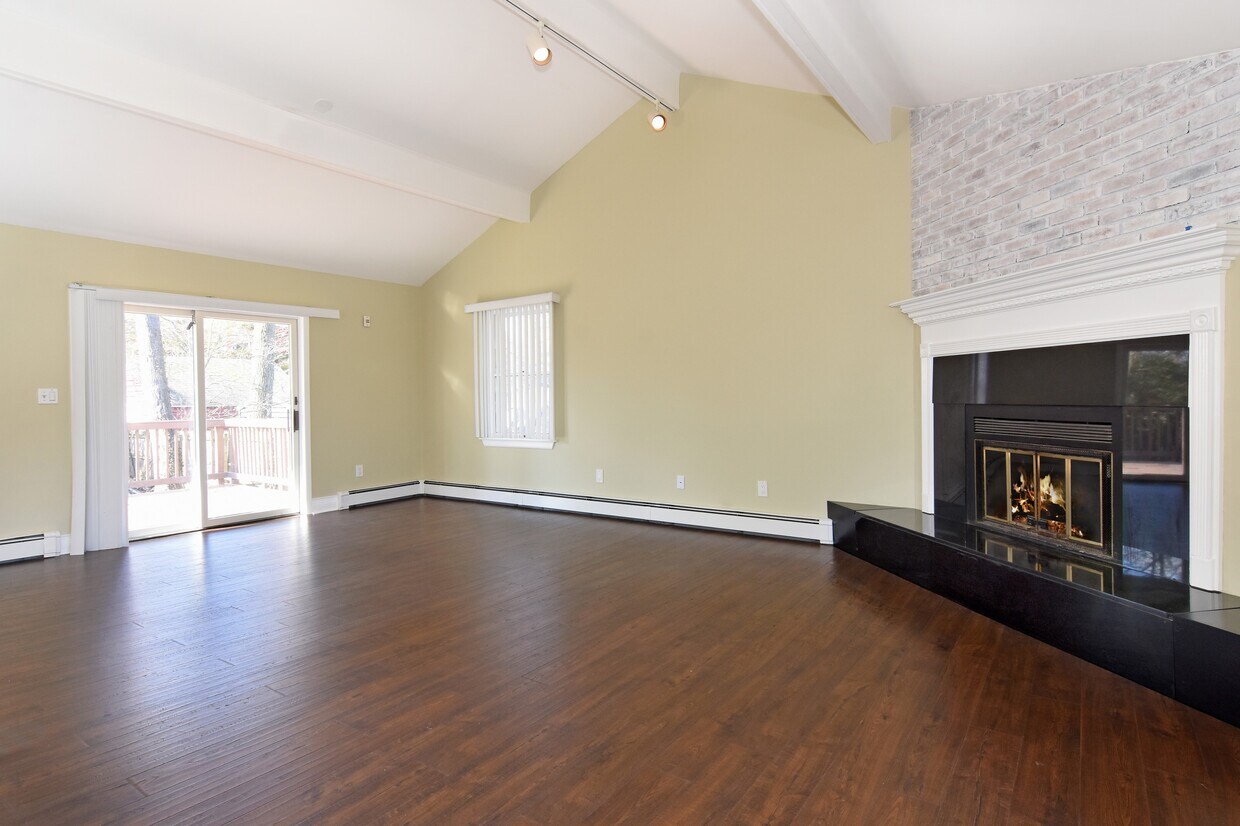 14 Myrtle St, White Plains, NY 10606 - Room for Rent in White Plains ...