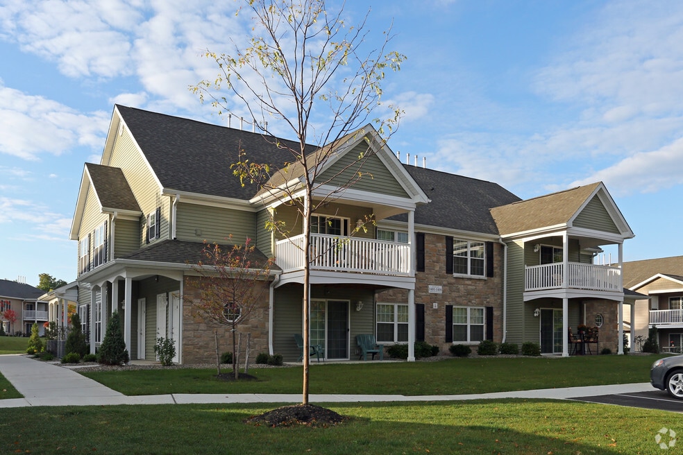 Apartments for Rent with Air Conditioning Near Sunset Bay NY ...