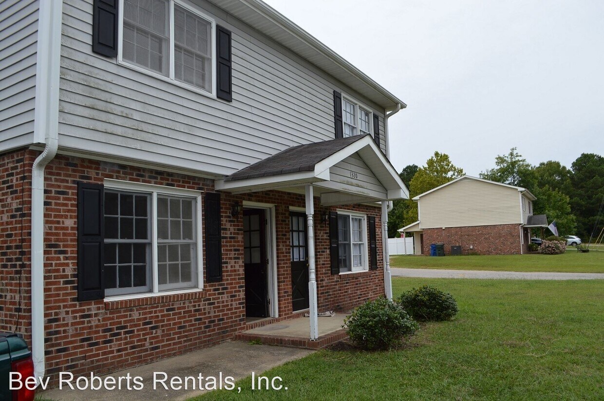 1320 Athens Dr, Raleigh, NC 27606 - House Rental in Raleigh, NC ...