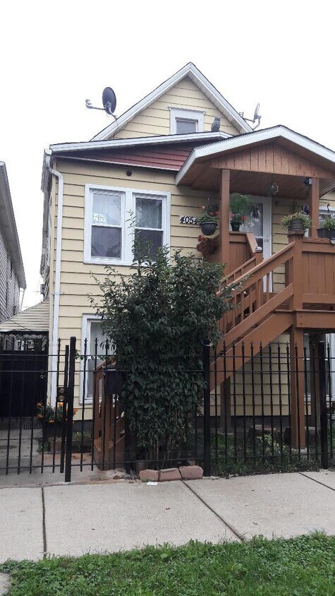4054 S Artesian Ave, Chicago, IL 60632 - House Rental in Chicago, IL ...
