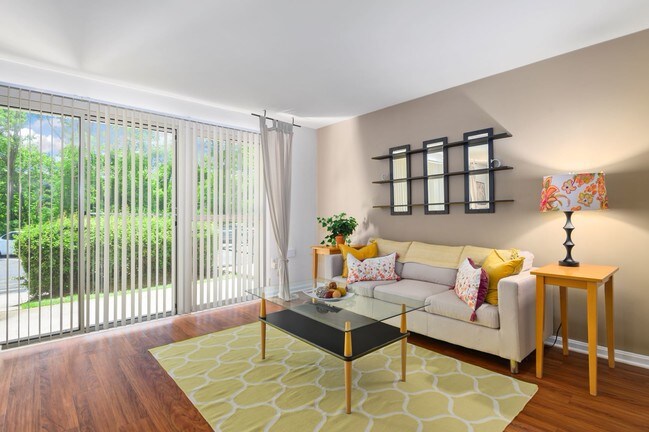 Capital Crossing Apartments - Suitland, MD | Apartments.com