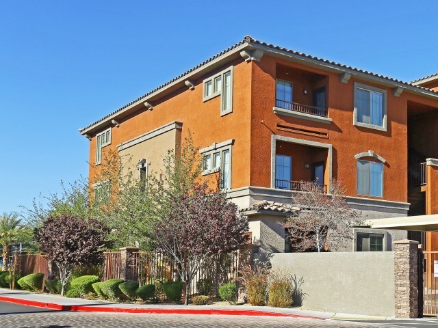 Trellis Park at Cheyenne Apartments - Las Vegas, NV | Apartments.com