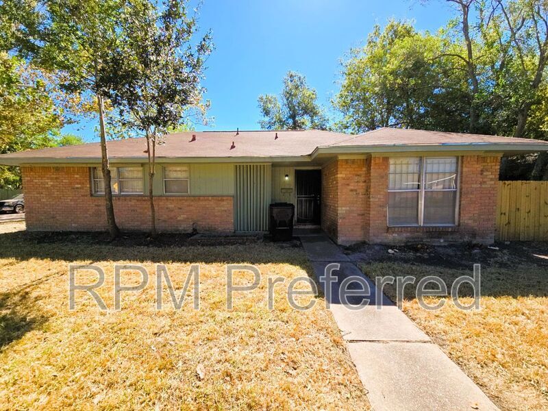 4203 Wuthering Heights Dr, Houston, TX 77045 - Casa en renta en Houston ...