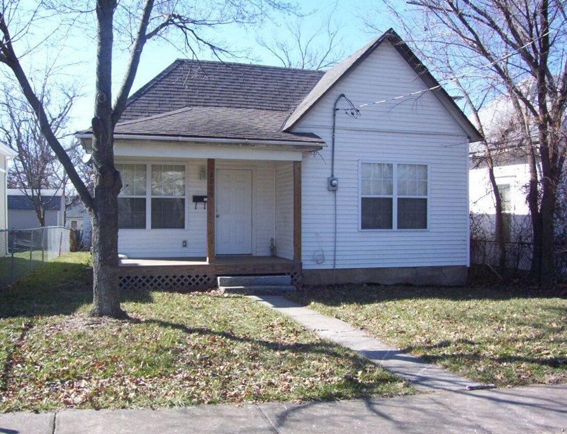 2259 N Ramsey Ave, Springfield, MO 65803 - House Rental in Springfield ...