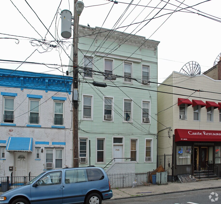 725 24th St, Union City, NJ 07087 - 725 24th St Union City, NJ 07087 ...
