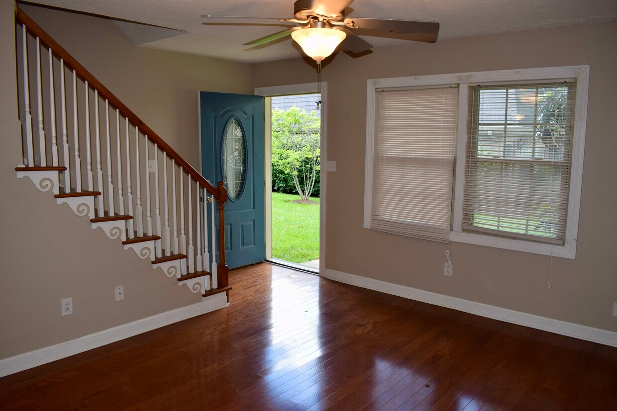 190 Regency Point Path Unit 190, Lexington, KY 40503 - Condo for Rent ...