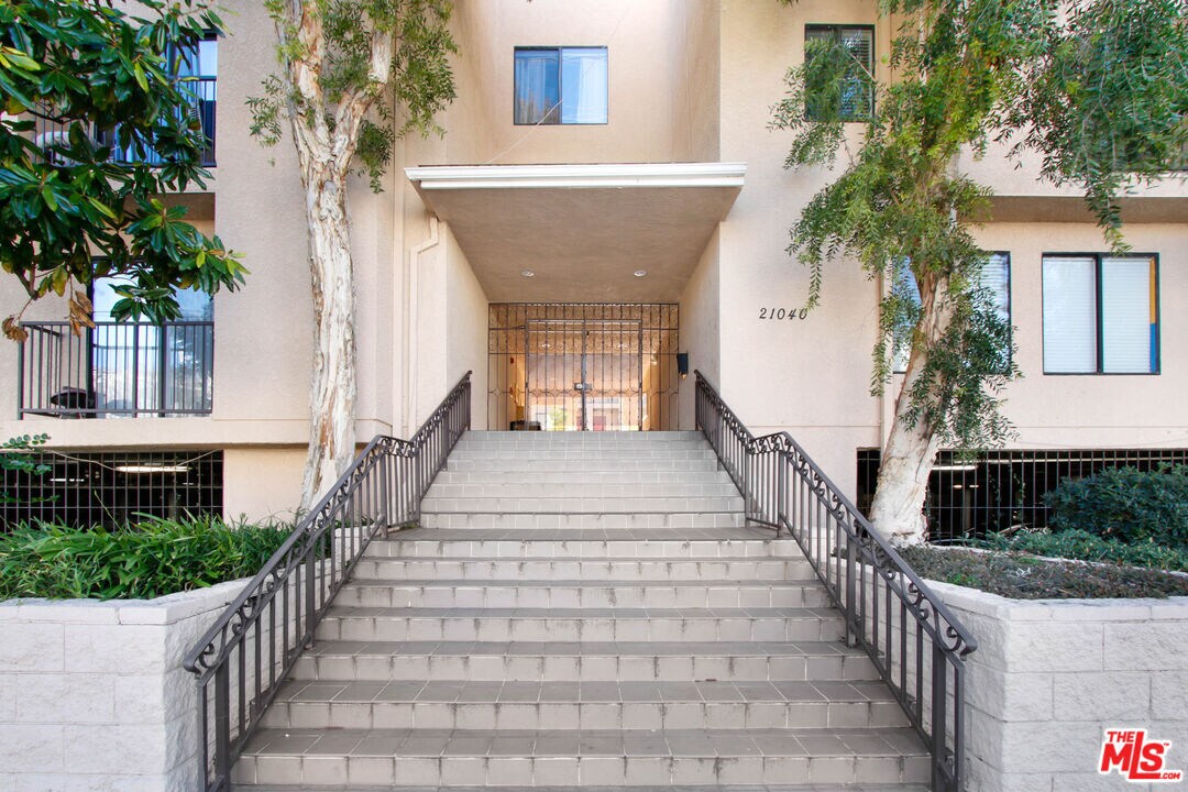 21040 Parthenia St Unit 17, Los Angeles, CA 91304 - Room for Rent in ...