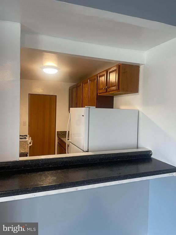 7609 Fontainebleau Dr Unit 2215, New Carrollton, MD 20784 - Room for ...