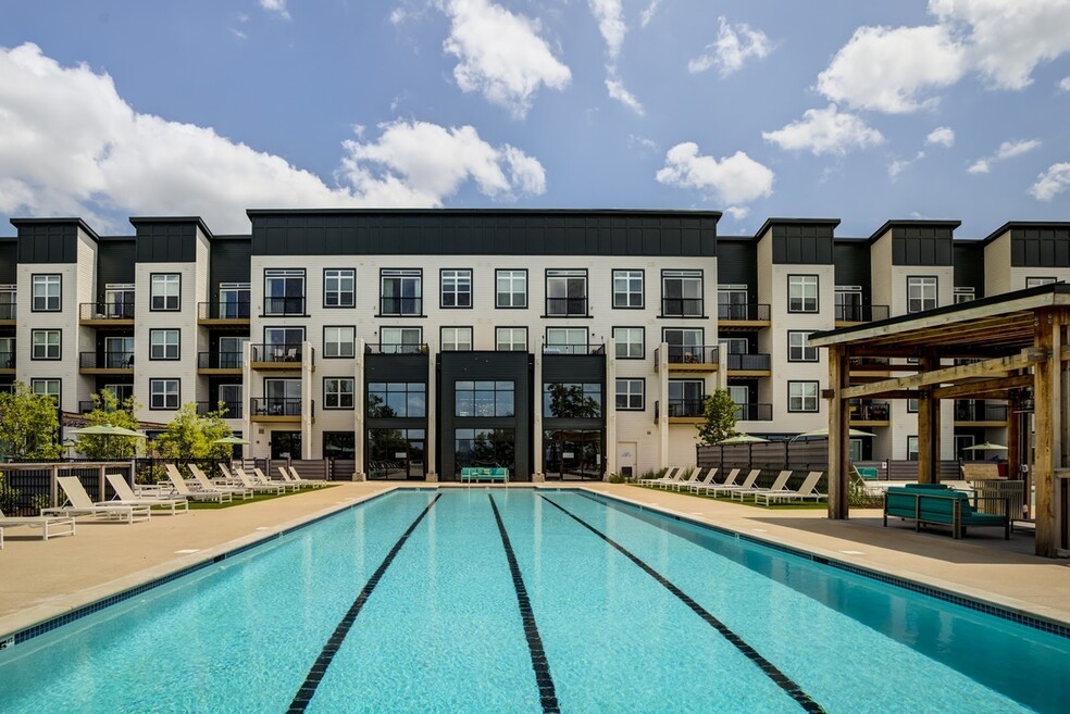 Waterfront Apartments for Rent in Nashville - 194 Rentals | Apartments.com