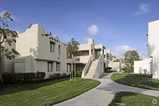 Villa Santa Fe Apartments - Placentia, CA | Apartments.com