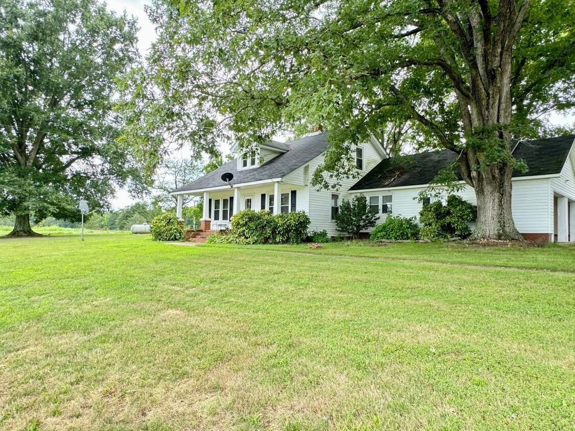 724 New Hope Rd, Skipwith, VA 23968 - House Rental in Skipwith, VA ...