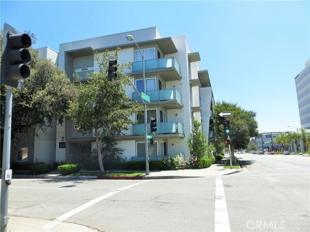 160 S Hudson Ave Unit 210, Pasadena, CA 91101 - Condo for Rent in Pasadena, CA | Apartments.com